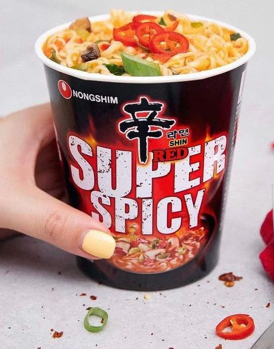 12 st Nongshim Shin Ramyun Red Super Spicy Noodle Cup - Hela Låda 816 ...